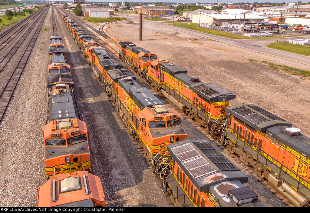 BNSF 4829, 4802, and 4894 Stored